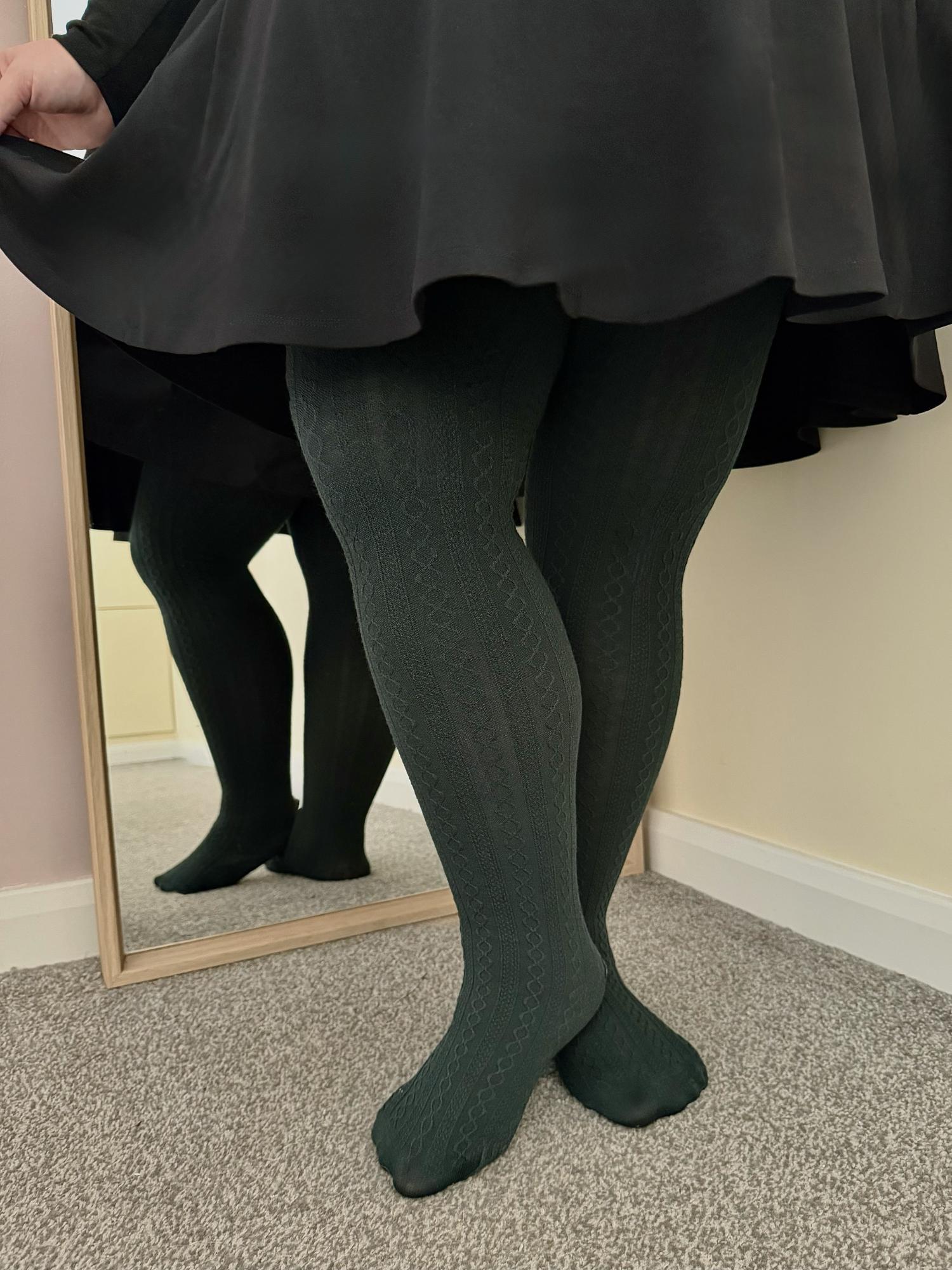 Crocodile Green Grannies Cable Knit Wool Tights | Snag – Snag EU